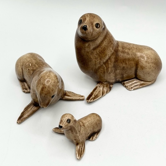 Vintage | Other | Vintage Painted Porcelain Sea Lion Family 3 Figurines ...